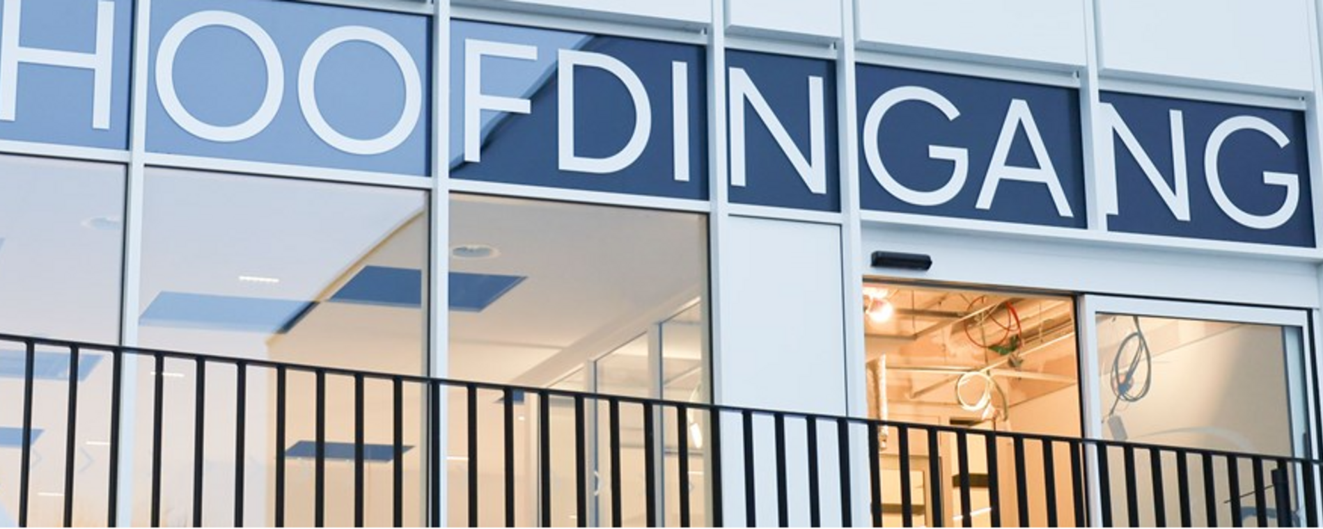 Nieuwe hoofdingang en ondergrondse parking, AZ St Lucas. | Orthoclinic ...